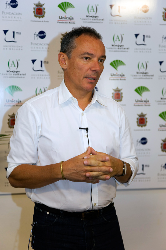 Luis Padilla: "La mujer es el verdadero motor económico de África ...